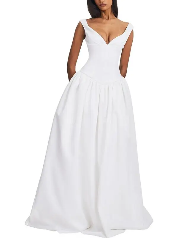 MISS CIRCLE Siena Satin Sweetheart Gown - White
