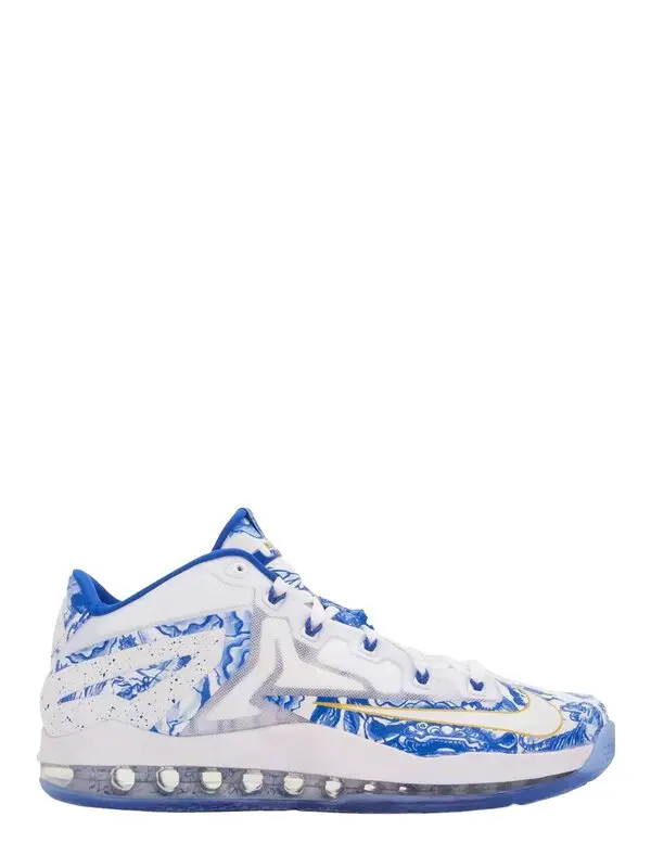 Nike Max Lebron Low China Sneakers - White