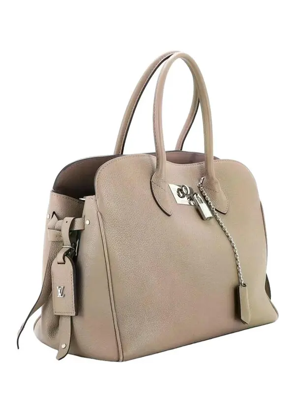 LOUIS VUITTON Milla Handbag Veau Nuage Calfskin Mm - Neutrals