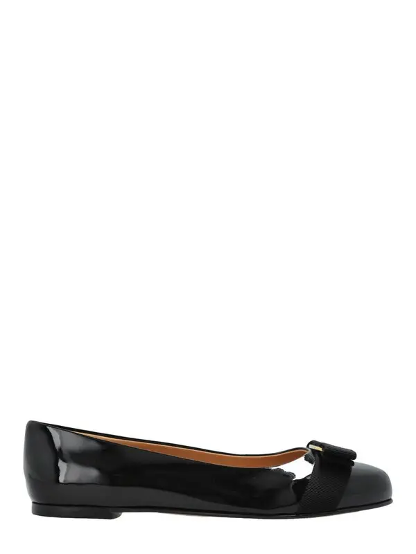 FERRAGAMO Varina Ballerinas - Black
