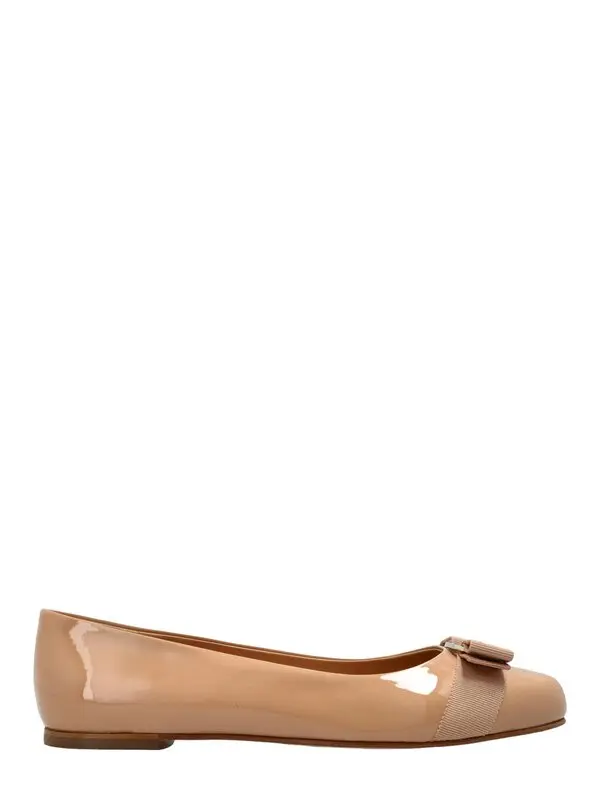 FERRAGAMO Varina Ballet Flats - Beige