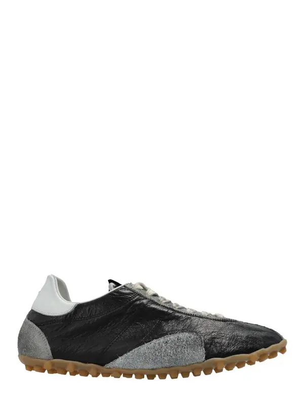 MAISON MARGIELA Sports Shoes With Logo - Black
