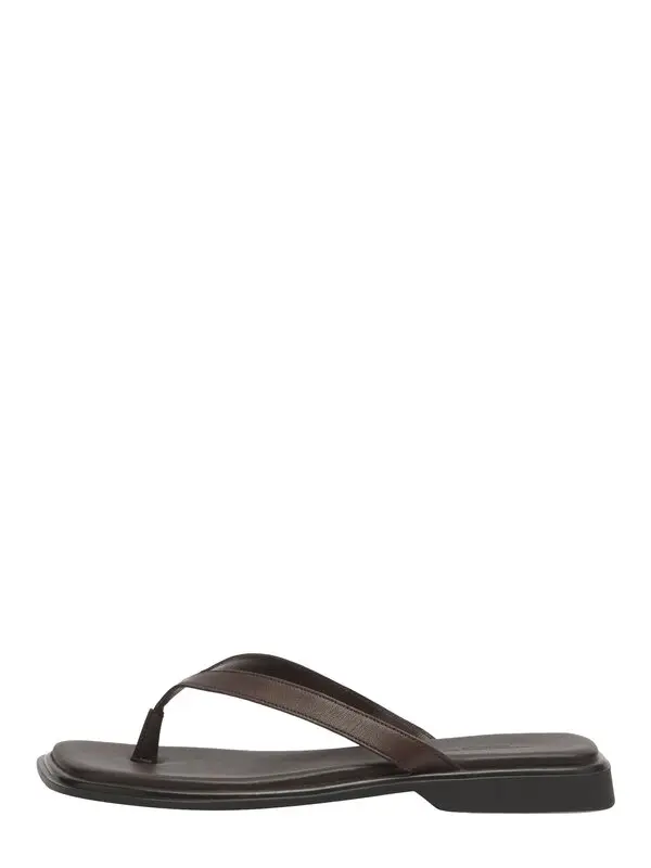VAGABOND SHOEMAKERS Izzy Leather Flip Flops - Chocolate