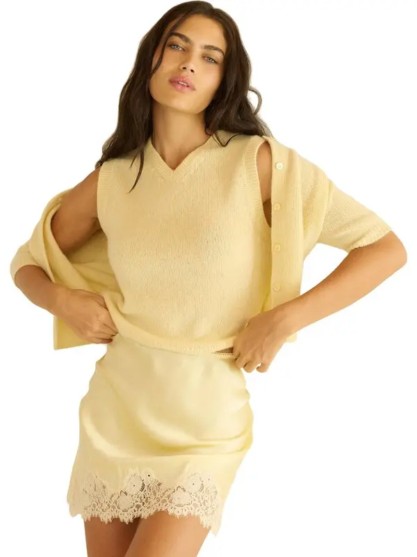 DÔEN Winston Cashmere Vest - Gateau