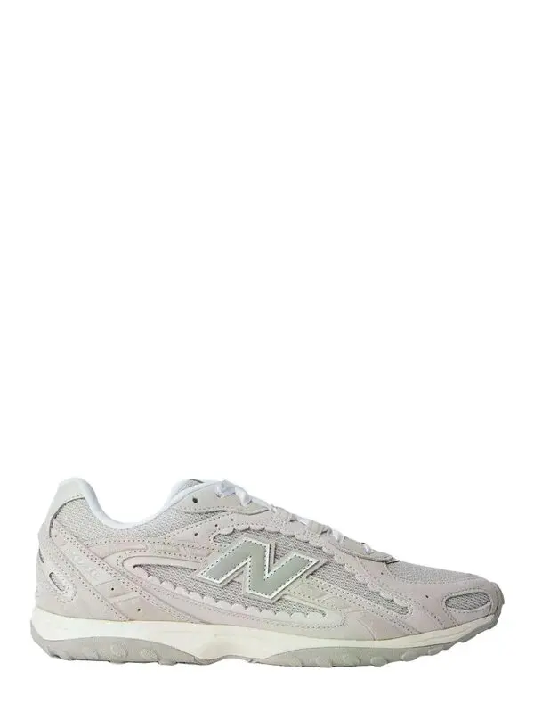 NEW BALANCE 204l Sneakers - Neutrals