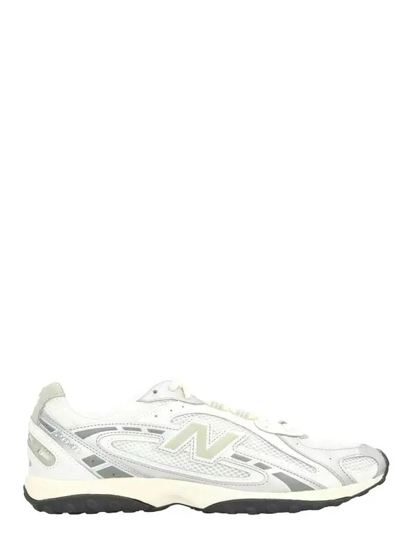 NEW BALANCE 204l Low-top Sneakers - White