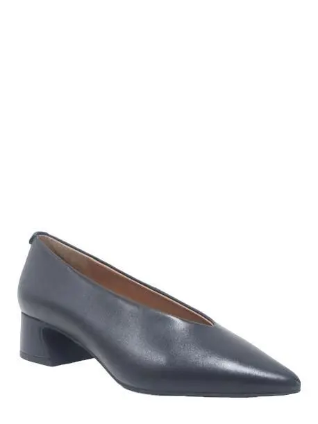 Gentle Souls Galleria Pointed Toe Pump - Black Leather