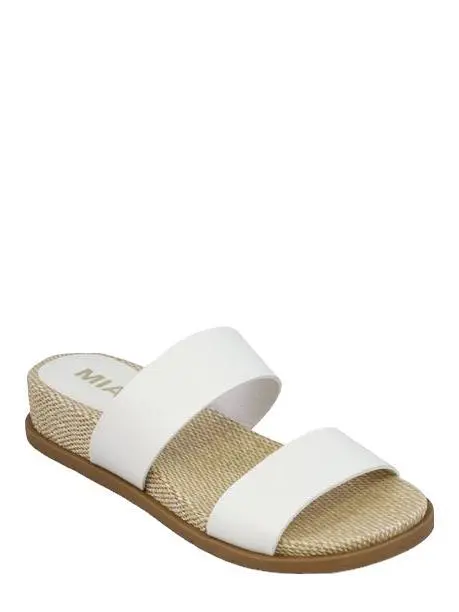 Mia Yelena Sandal - White