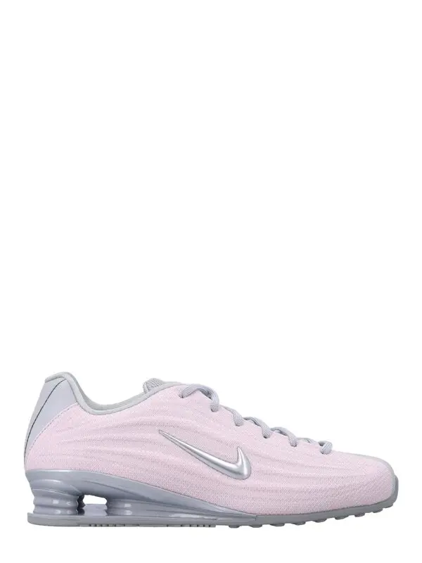 Nike Lace-up Sneakers - Pink
