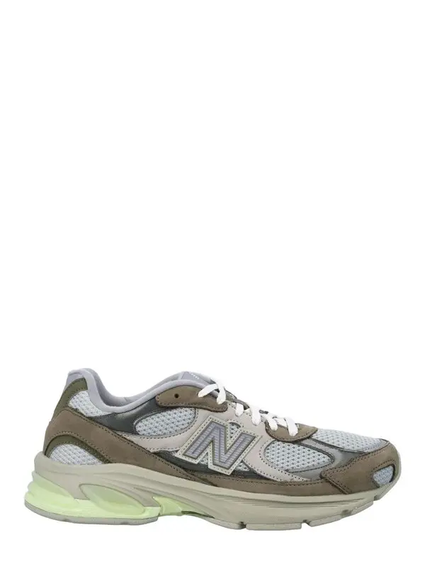 NEW BALANCE 2010 Nubuck And Mesh Lace Up Sneakers - Green