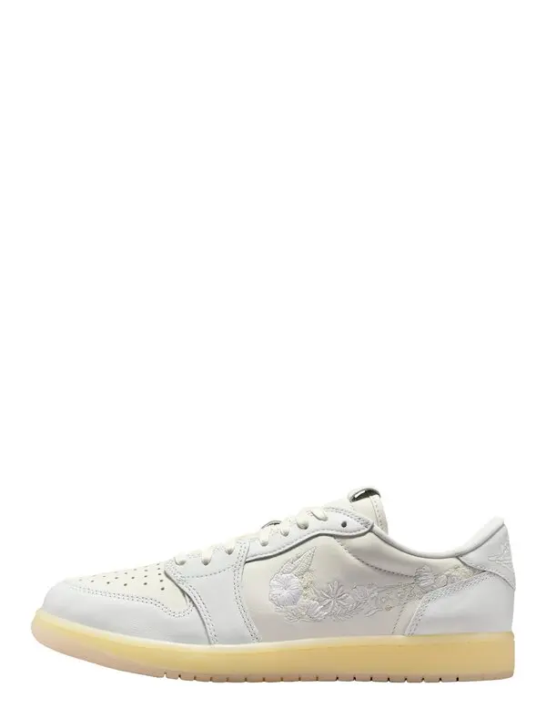 JORDAN 1 Retro Low Og Sneakers - White