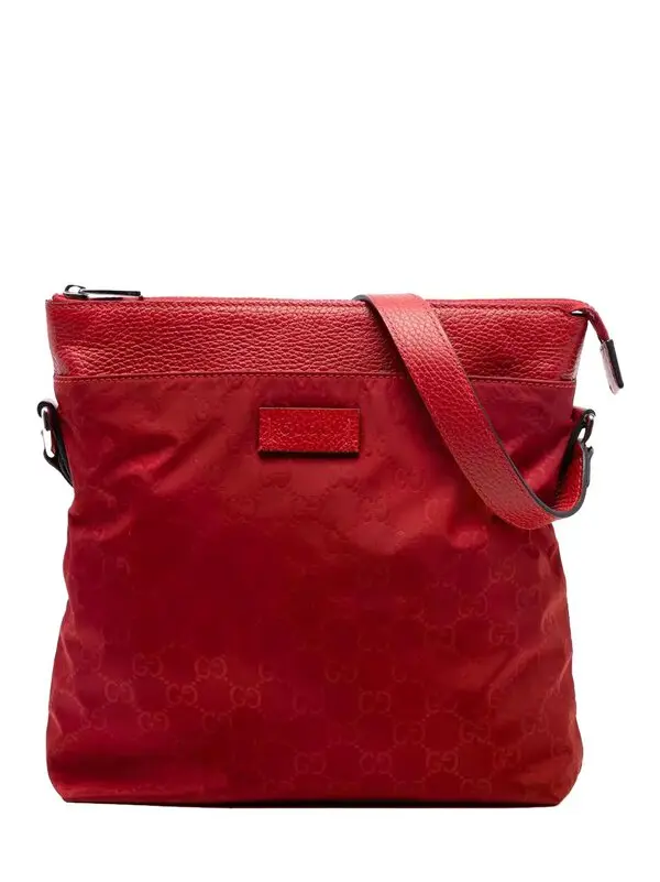 Gucci Gg Nylon Flat Messenger Bag - Red