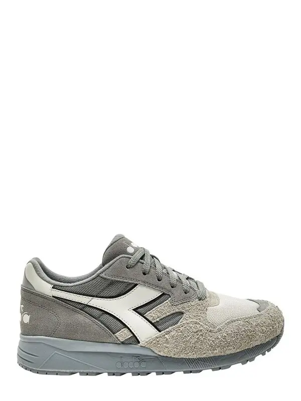 DIADORA N902 Hairy Suede Melange Sneakers - Grey
