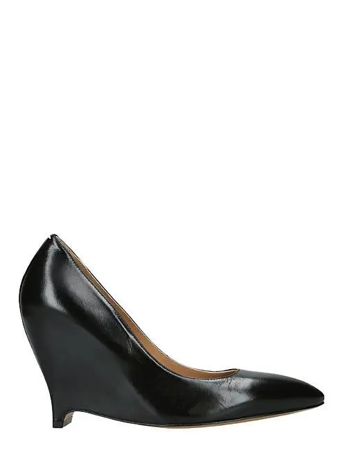 MAISON MARGIELA Pointed-toe Wedge Leather Courts - Black