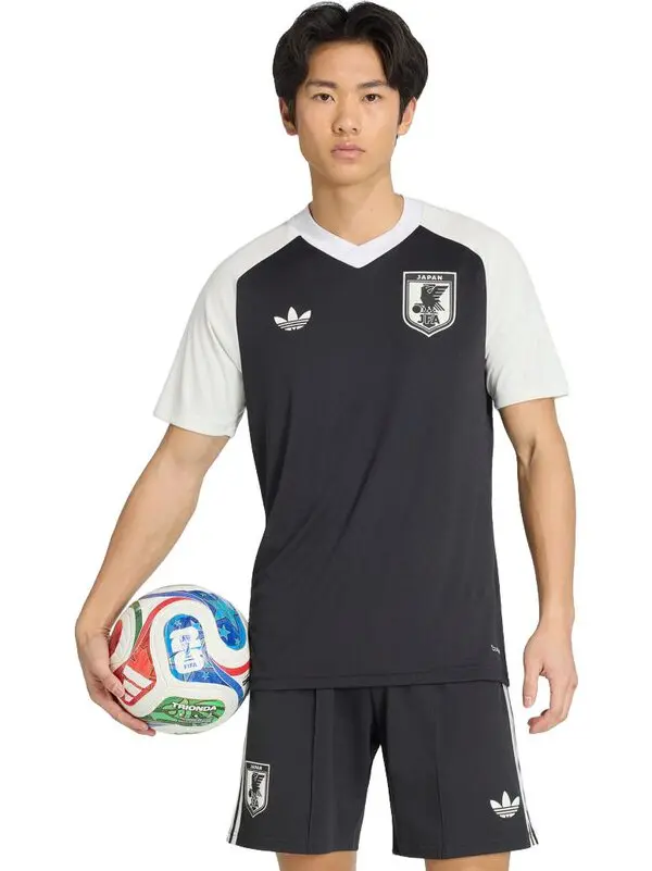 Adidas Japan 26 Away Pre Match Jersey - Black