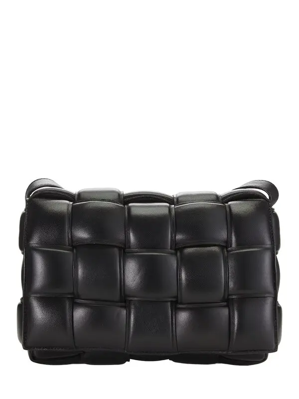 Bottega Veneta Maxi Intrecciato Padded Cassette - Black