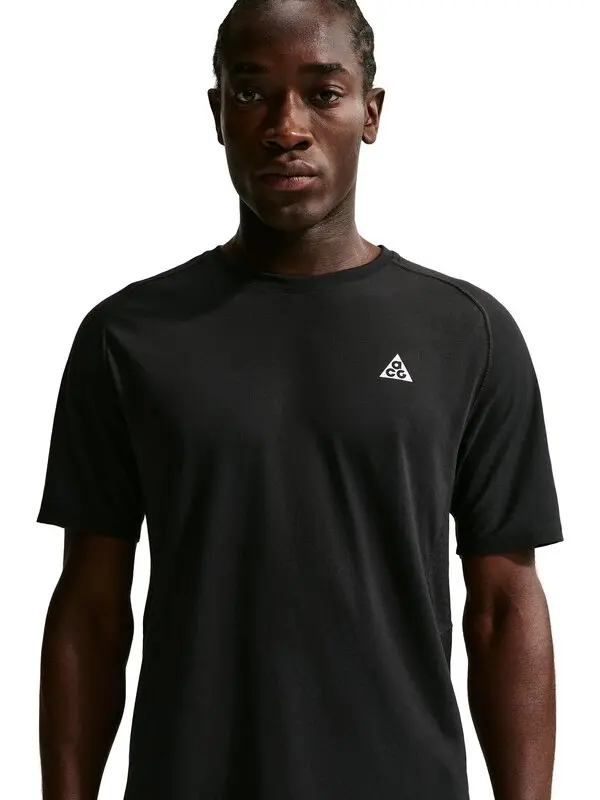 Nike Solar Chase" Dri-fit Adv Trail Running Top - Black