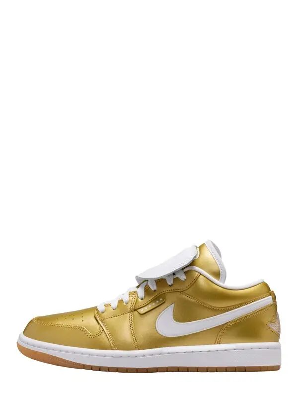 JORDAN 1 Low "soccer Inspired - Brown