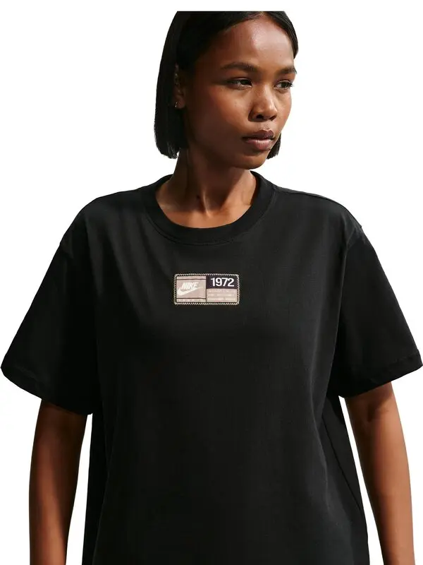 Nike Sportswear Classic Oversized T-shirt - Black