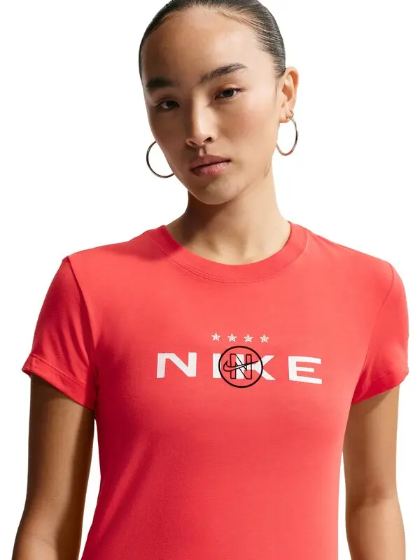 Nike Sportswear Chill Knit Mod-cropped T-shirt - Red