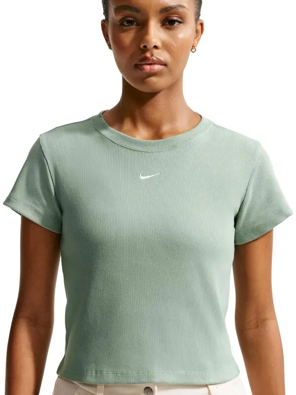 Nike Sportswear Tight Ribbed Short-sleeve T-shirt - Green