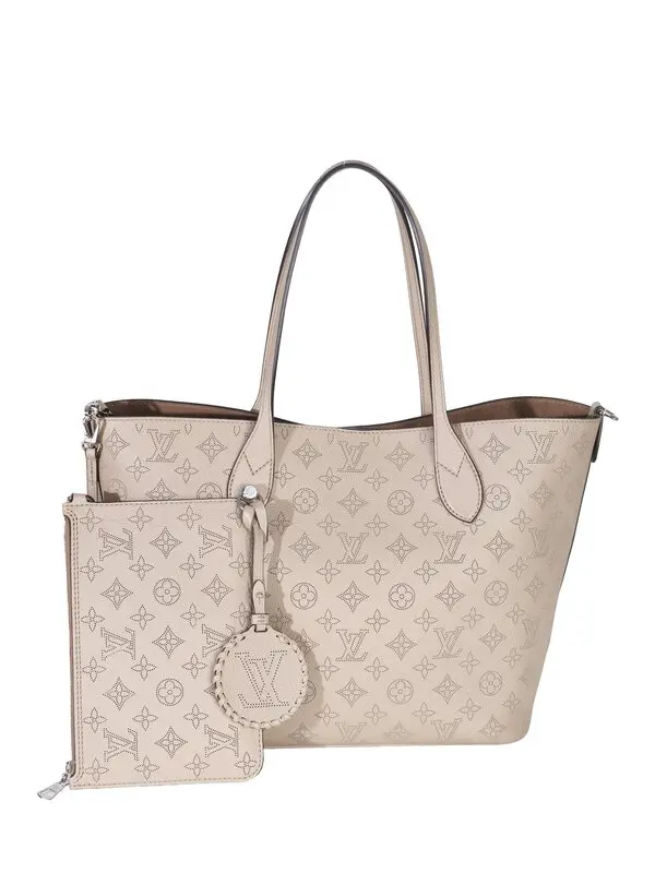 LOUIS VUITTON Galet Monogram Mahina Blossom Mm - Gray