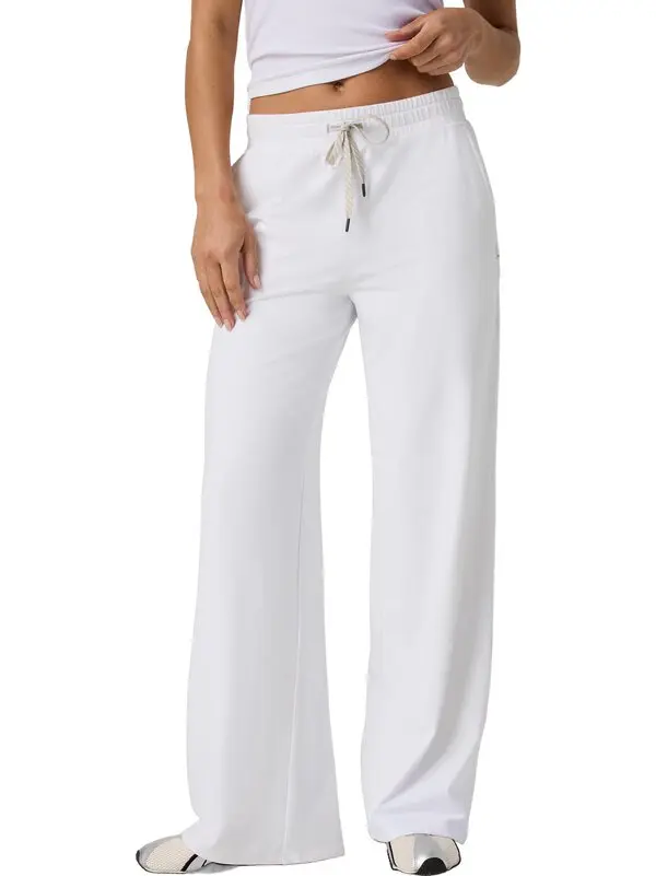 Vuori Halo Essential Wide Leg Cropped Pants - White
