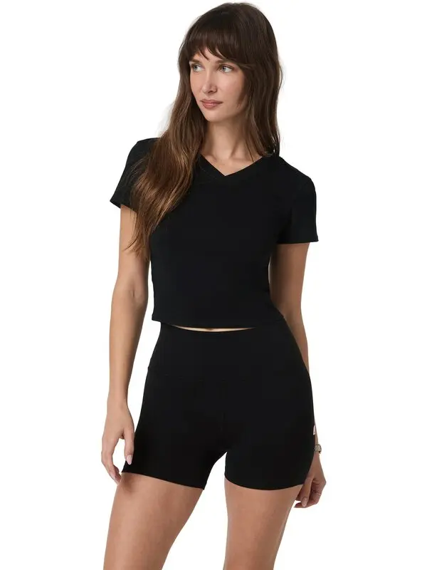 Vuori Short Sleeve Tuvalu Double V-neck - Black
