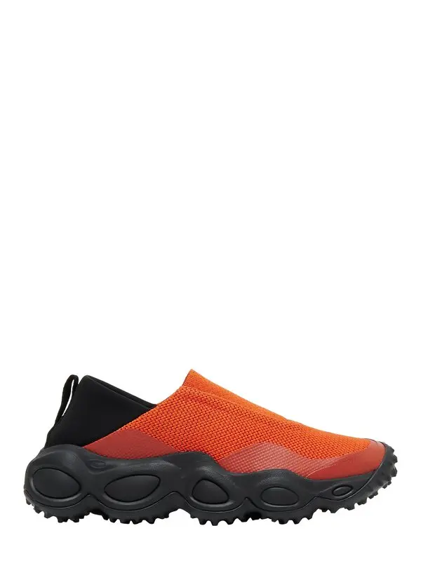 Oakley Slip-on Sneakers - Orange