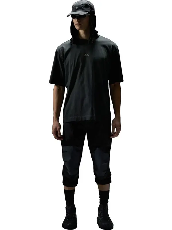 Oakley Latitude Veil 3/4 Short - Black
