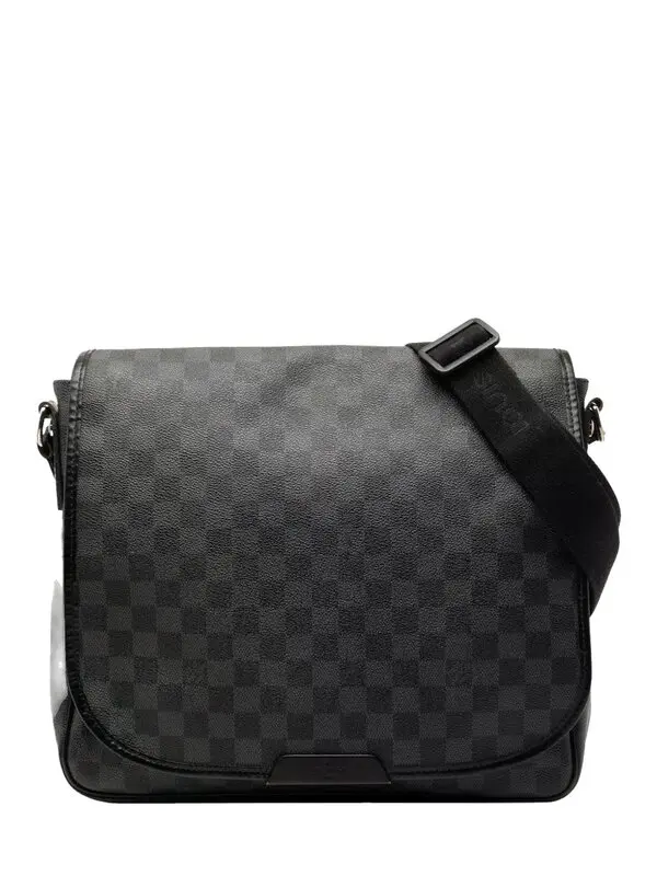 LOUIS VUITTON 2010 Damier Graphite Daniel Mm Crossbody Bag - Black