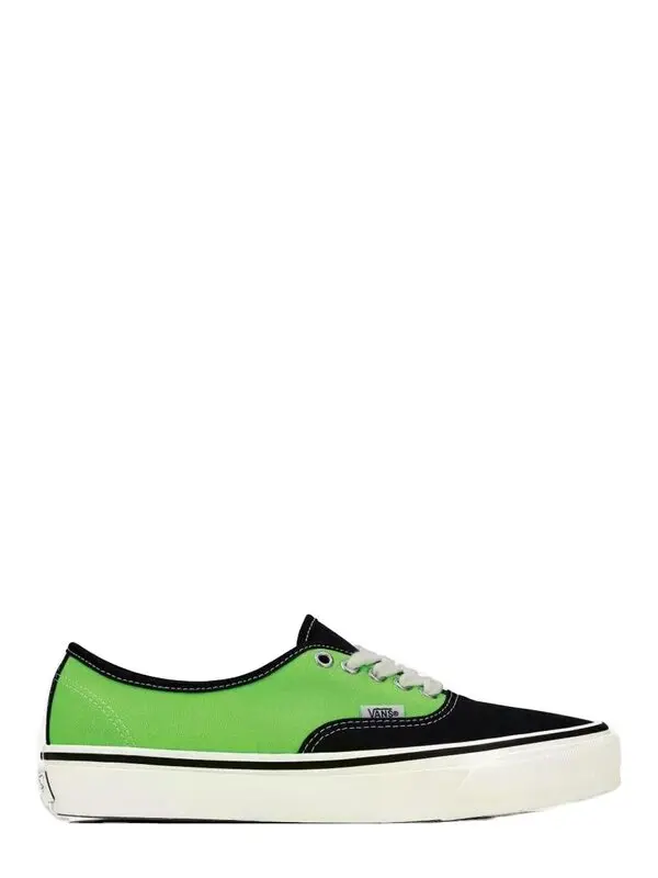 VANS Authentic Sneakers - Green