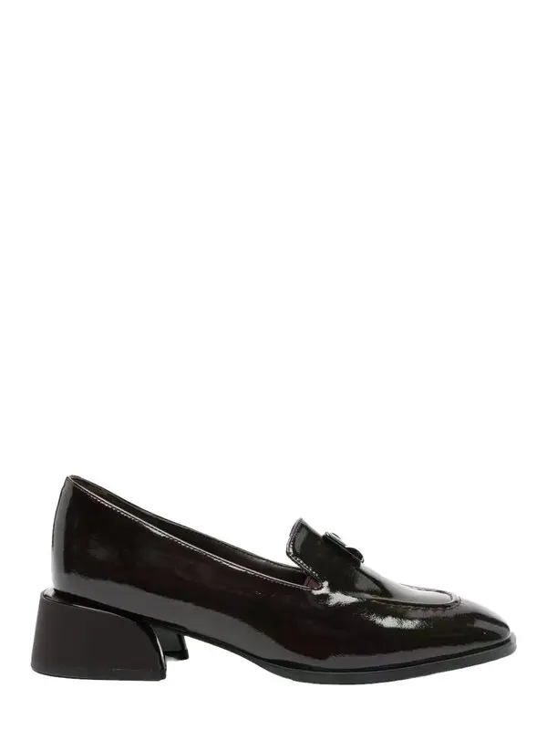 LINDA BAUMANN Patent-leather Loafers - Brown