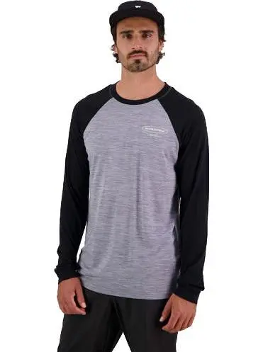 MONS ROYALE Icon Raglan Top - Grey Heather/black