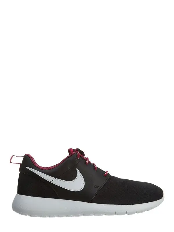 Nike Roshe One Gs Sneakers - Black