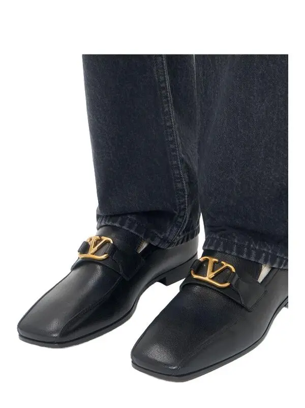 Valentino Garavani Vlogo Signature Kidskin Loafer - Black