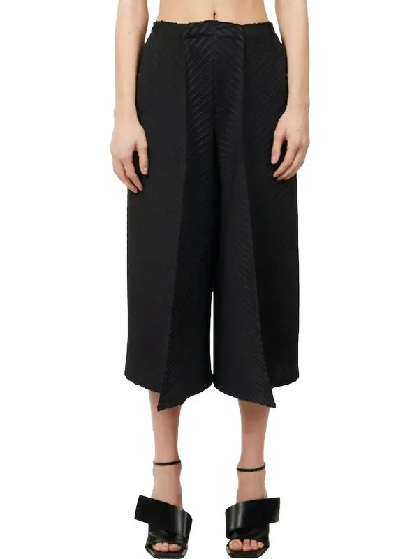 Issey Miyake Culottes - Black