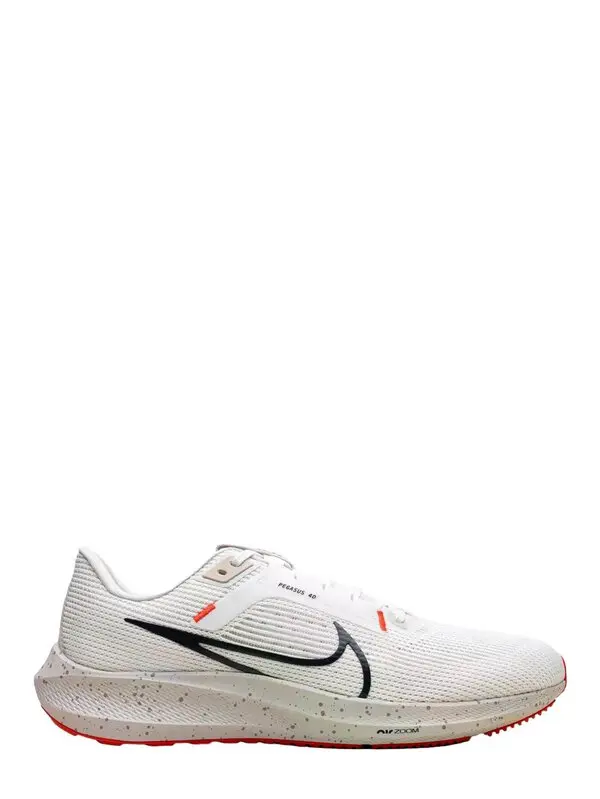 Nike Zoom Pegasus 40 Sneakers - White