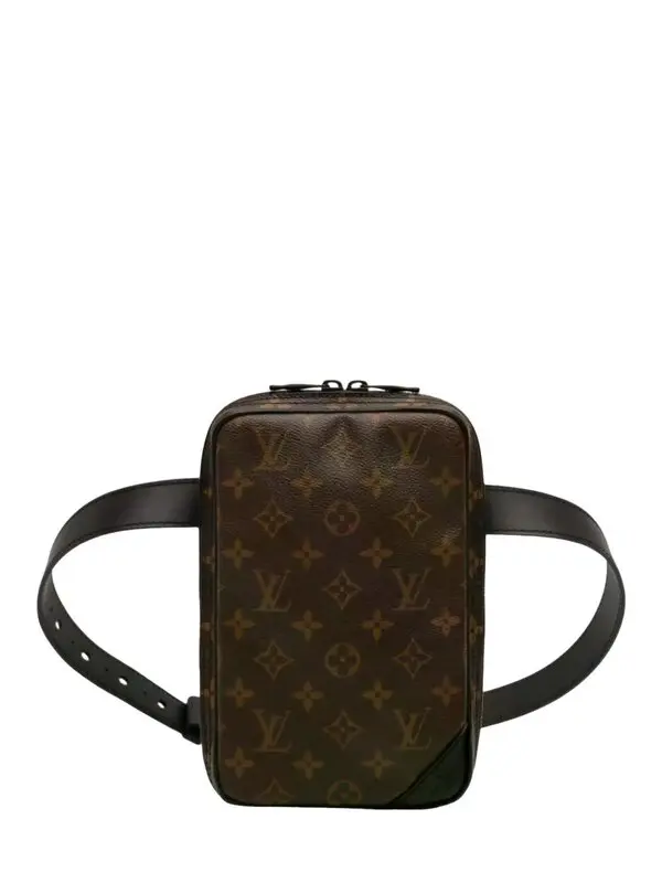 LOUIS VUITTON 2018 Monogram Solar Ray Utility Crossbody Bag - Brown