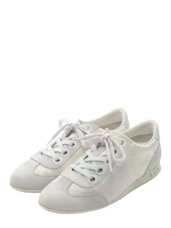 LOUIS VUITTON Monogram Sneakers - White