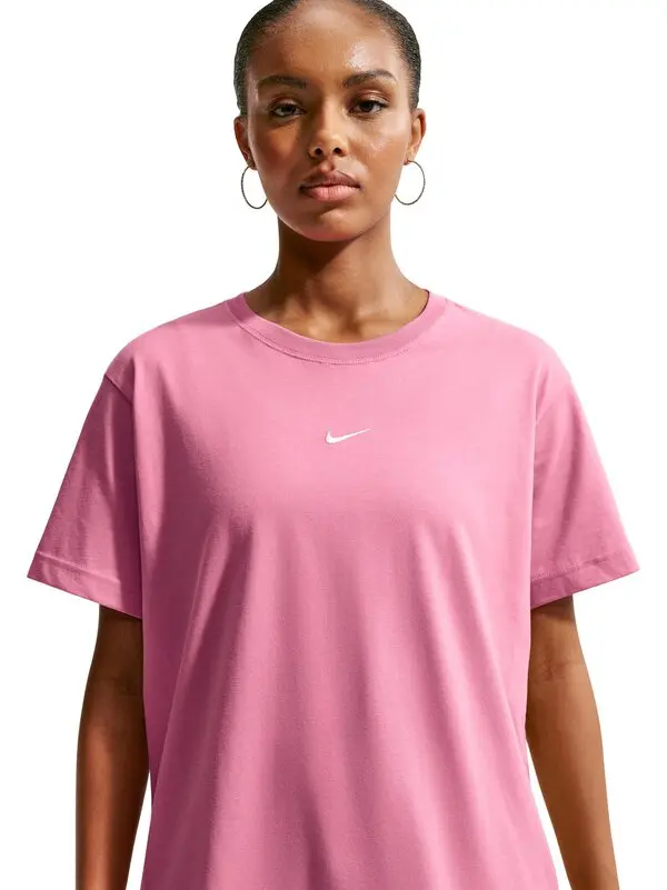 Nike Sportswear Classic Oversized T-shirt - Pink