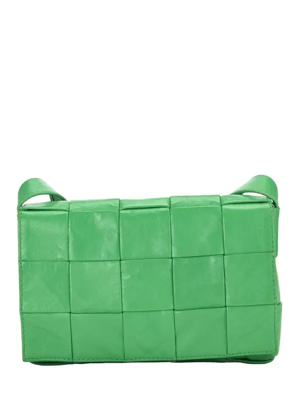 Bottega Veneta Maxi Intrecciato Padded Cassette - Green