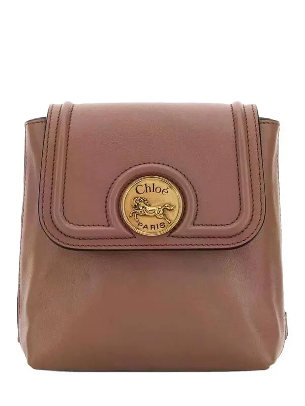 Chloé Leather Backpack With Logo Plaque - Brown