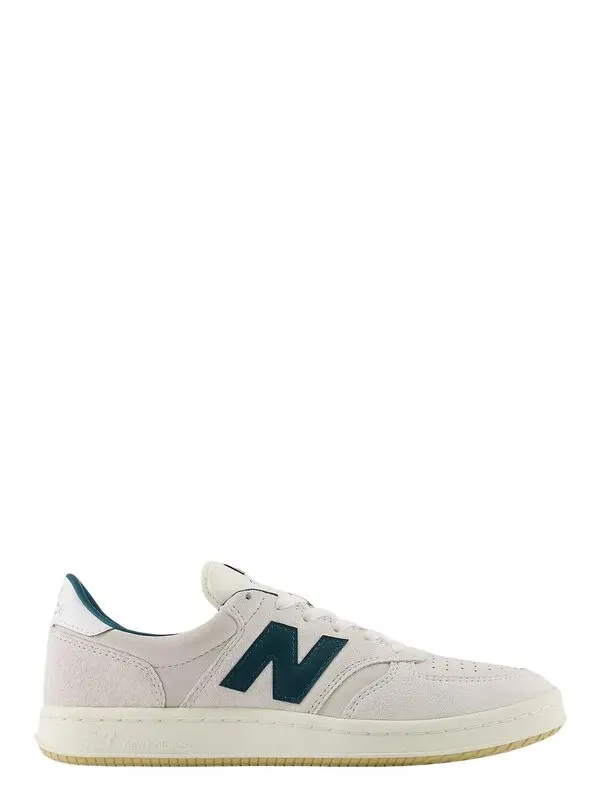 NEW BALANCE T500 Sneakers - Cream