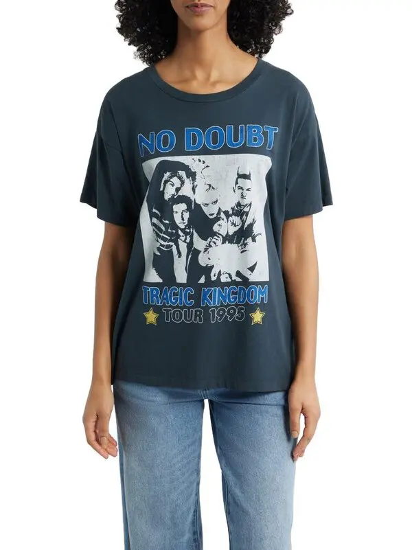 Daydreamer No Doubt Tragic Kingdom Graphic T-shirt - Vintage Black