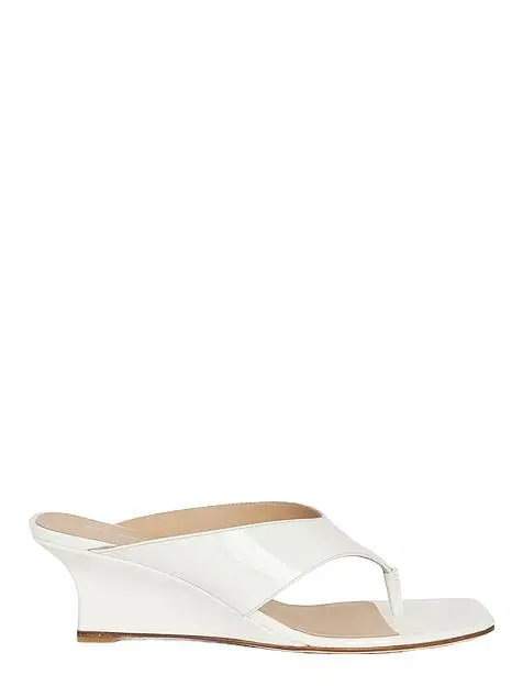 STUART WEITZMAN Vinnie Wedge Thong Sandal 50 - Blanco
