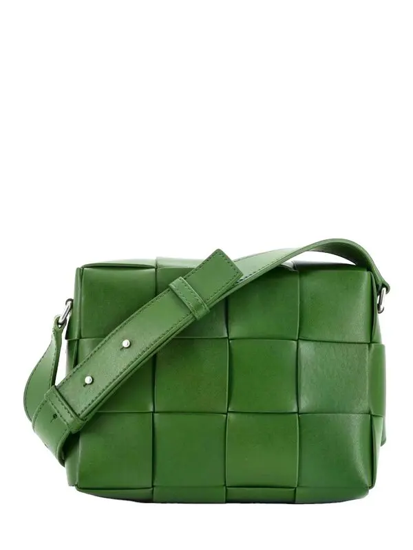 Bottega Veneta Cassette Zip Camera Maxi Intrecciato Leather Crossbody Bag - Green