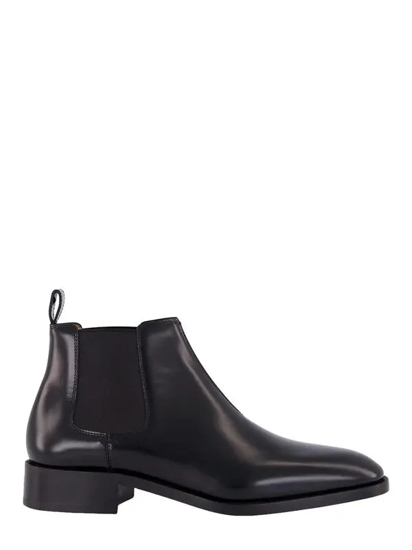 Valentino Garavani Calfskin Chelsea Ankle Boots - Black