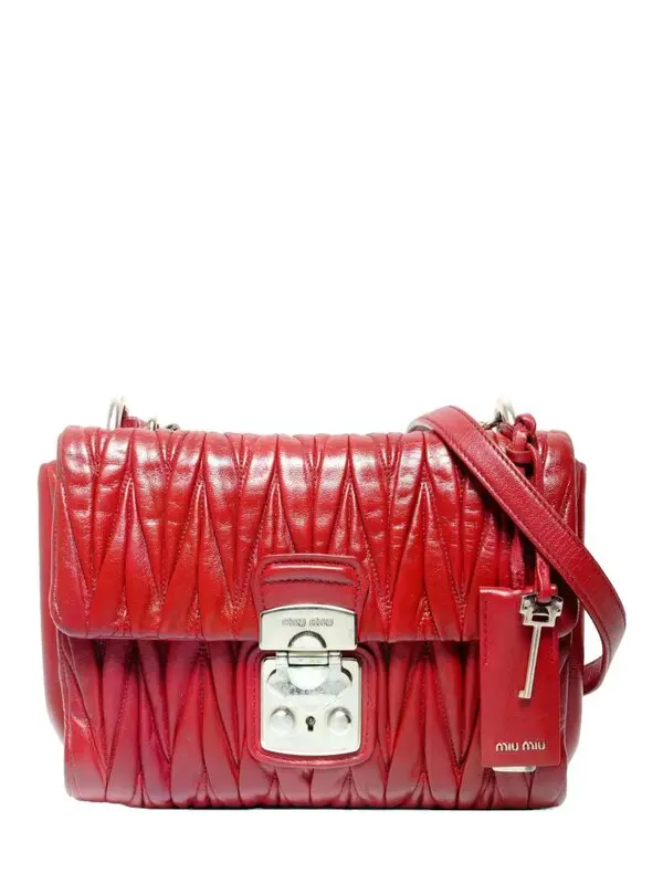Miu Miu 2015-2020s Matelasse Shoulder Bag - Red