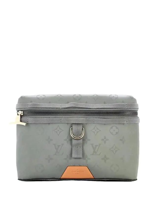 LOUIS VUITTON Limited Edition Titanium Monogram Canvas Pm - Grey